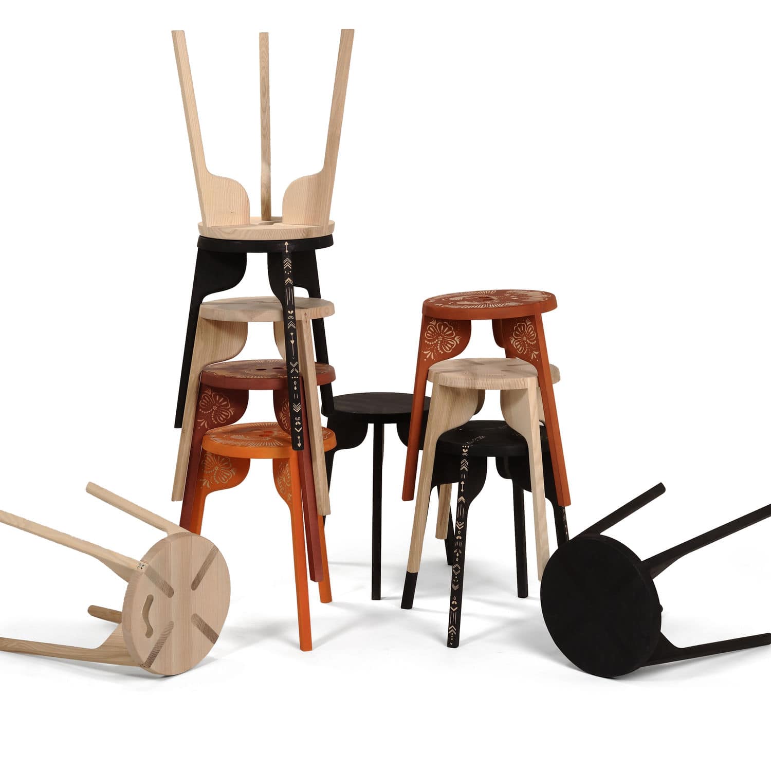 Scandinavian design stool - TATTOO - Zanat - oak / ash / walnut