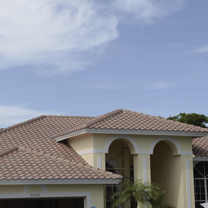 Interlocking roof tile - SANIBEL : MADERA BLEND - Crown Roof Tiles ...