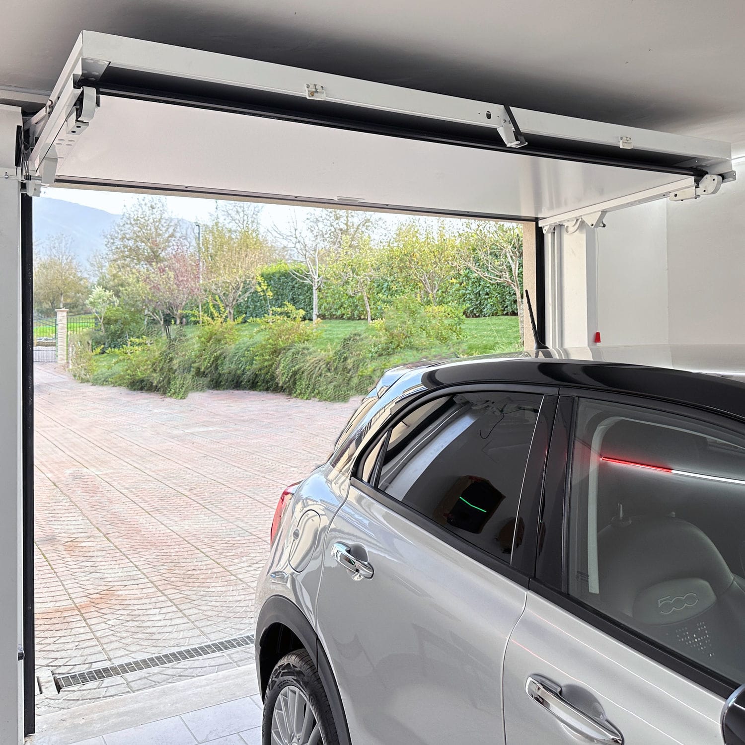 Overlap garage door - Lato interno - Delta Overlap - stone / steel / HPL