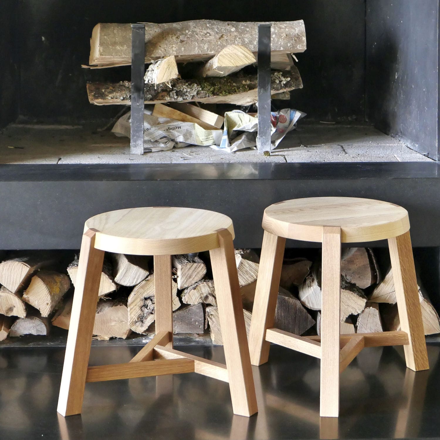 Contemporary stool - Y - AUERBERG - oak / ash / oak base
