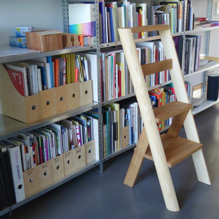 Contemporary step ladder - SILENT - AUERBERG