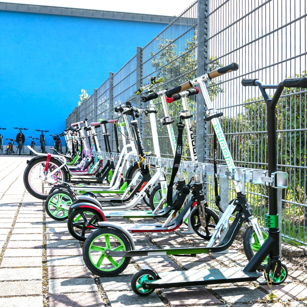 Metal scooter rack - Rollerstop - CROSO FRANCE - secure / commercial / for public space