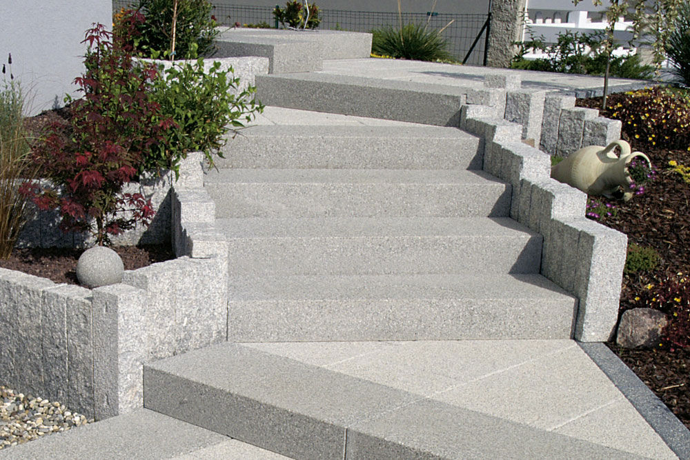Concrete step - DÉCORS D'ANGLE - UHL - high-resistance