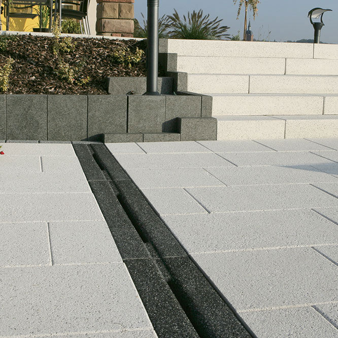 Slot drainage channel - UHL - concrete / for public spaces / paving