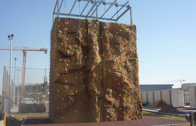 Outdoor climbing tower - Rockworks Ltd