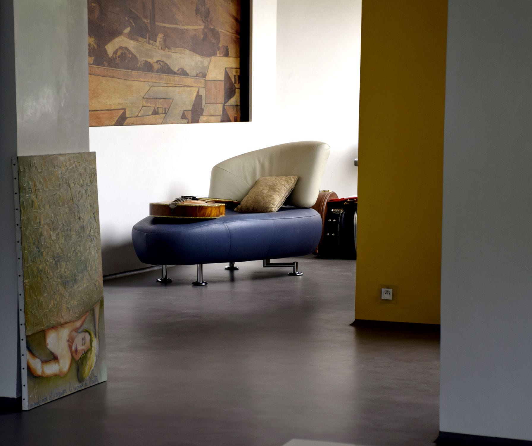 Concrete flooring - MICROCEMENT - AD LUCEM - residential / waxed