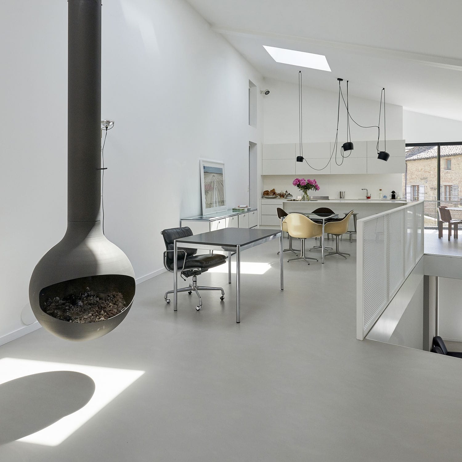 Waxed concrete flooring - LUCEM Choc - AD LUCEM - tertiary / other ...