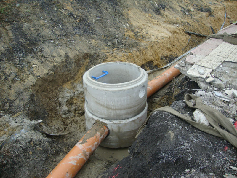 Precast concrete manhole / recessed - CRADLES - Prefabricados Alberdi ...