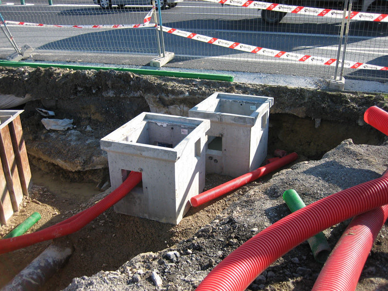 Precast concrete manhole - DF & HF & MF - Prefabricados Alberdi ...