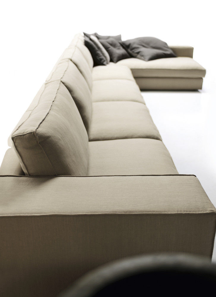 Corner sofa - URBAN DECO' - PINTON SAS - contemporary / fabric / leather