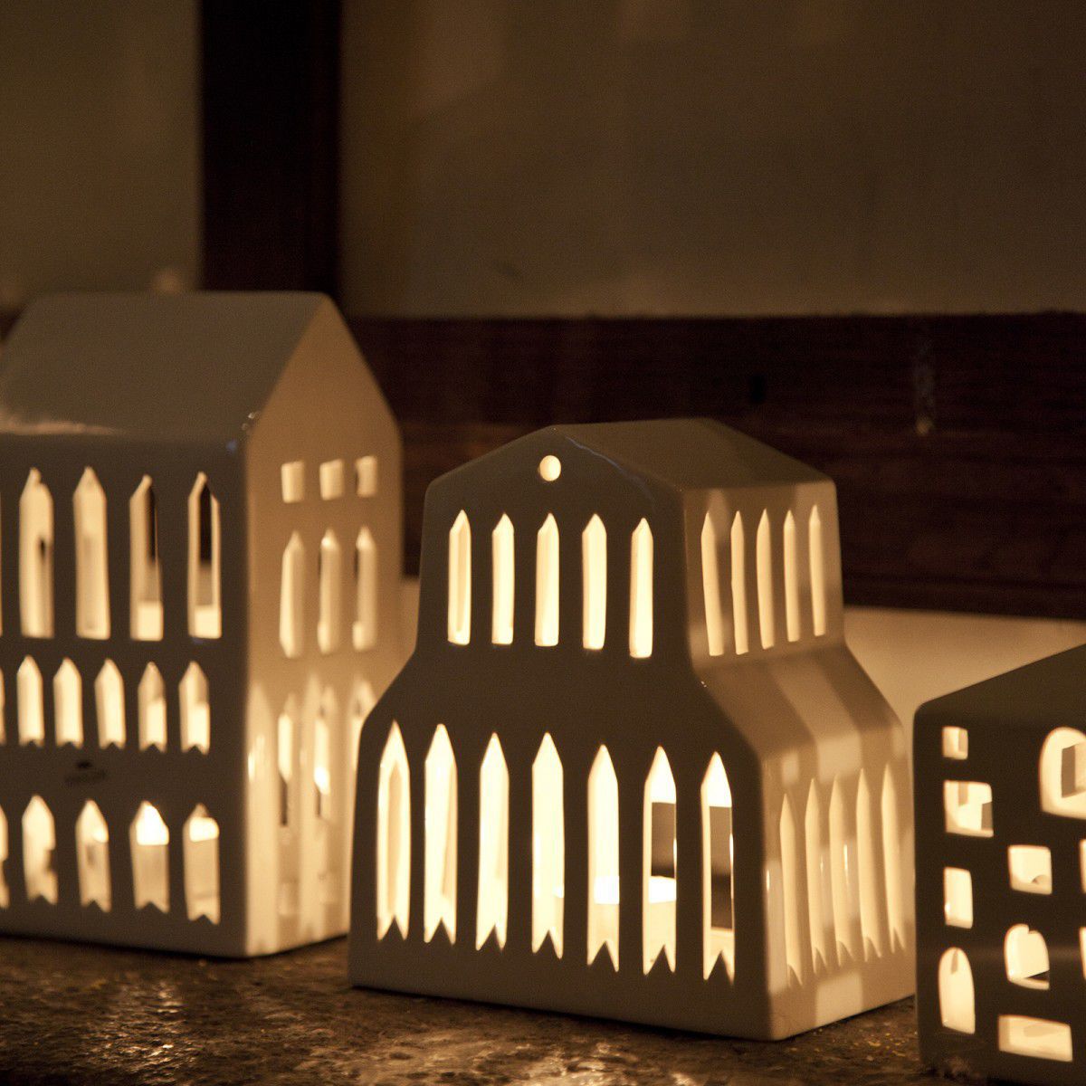 Ceramic tealight holder - URBANIA : BASILICA - Kahler Design
