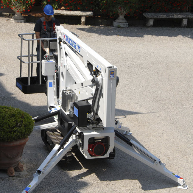 Construction site aerial work platform - TRACCESS 170 - CTE - automated