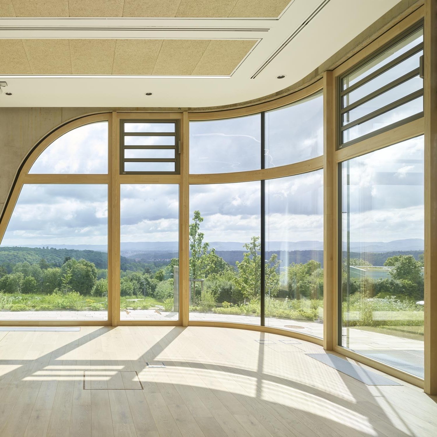 Louvered solar shading - TAIRMO® - Hahn Lamellenfenster GmbH - glass ...