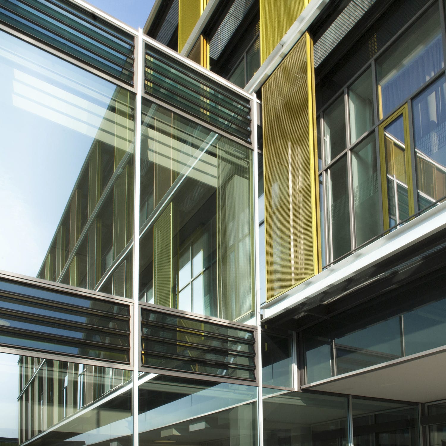 Louvered solar shading - S9-IVT-05 GANZGLAS - Hahn Lamellenfenster GmbH ...