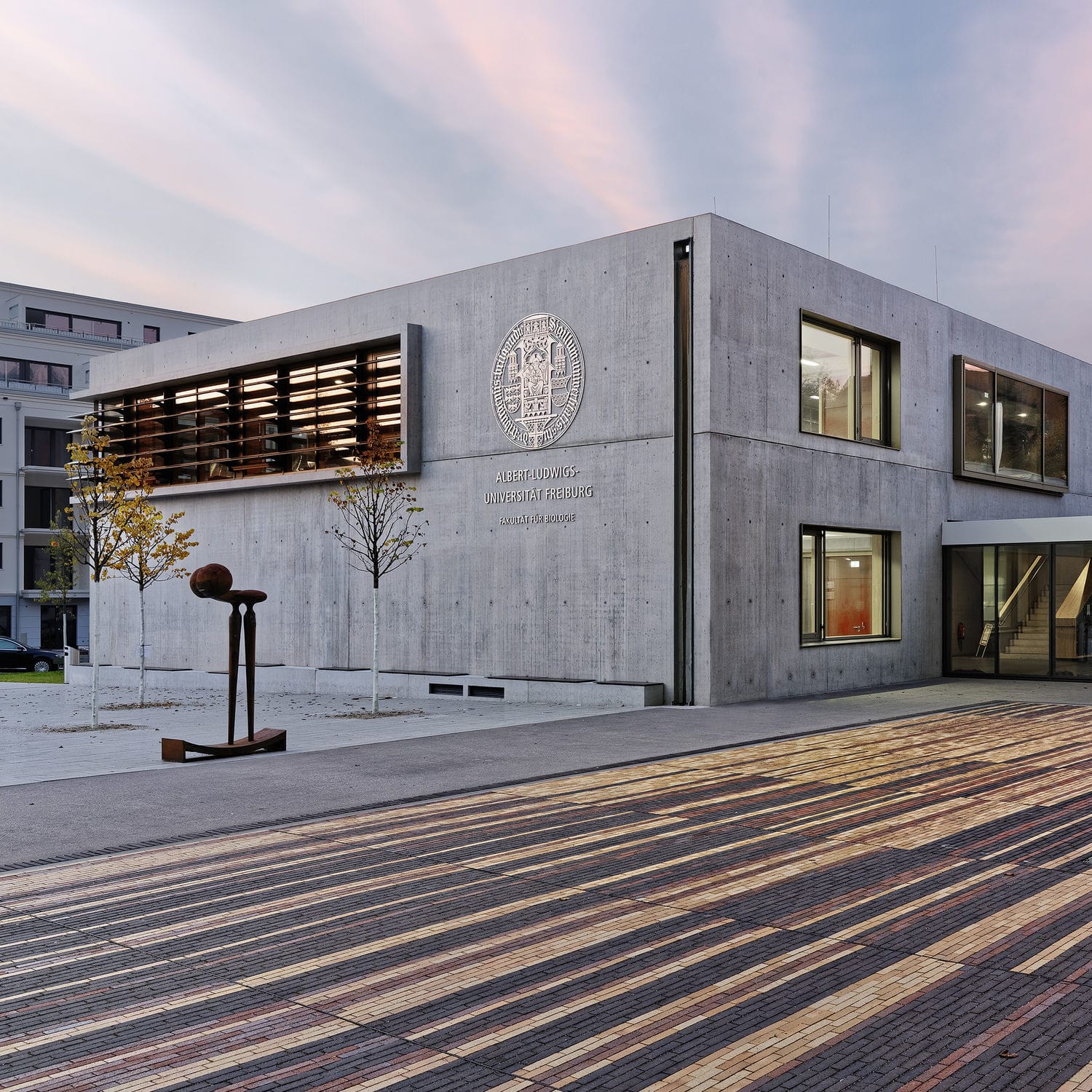 Louvered solar shading - INTEGRAL - Hahn Lamellenfenster GmbH - glass ...