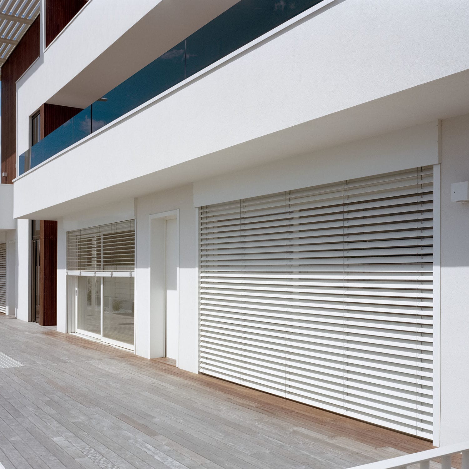 Extruded aluminum solar shading - 90 STD - Lupak Metal - for facade ...