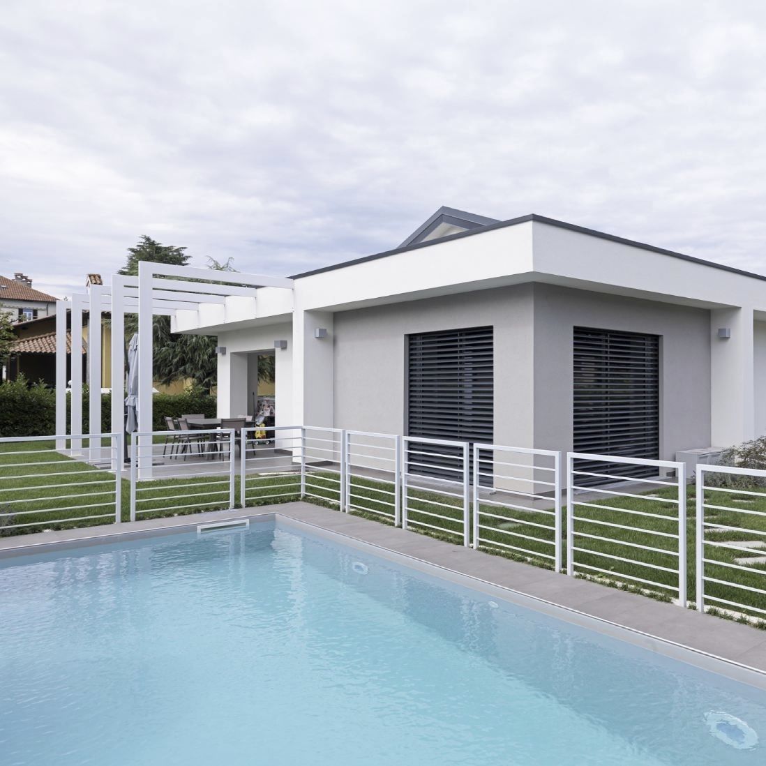 Venetian blinds - LUME LIGHT - LUPAK METAL - integrated / for window ...