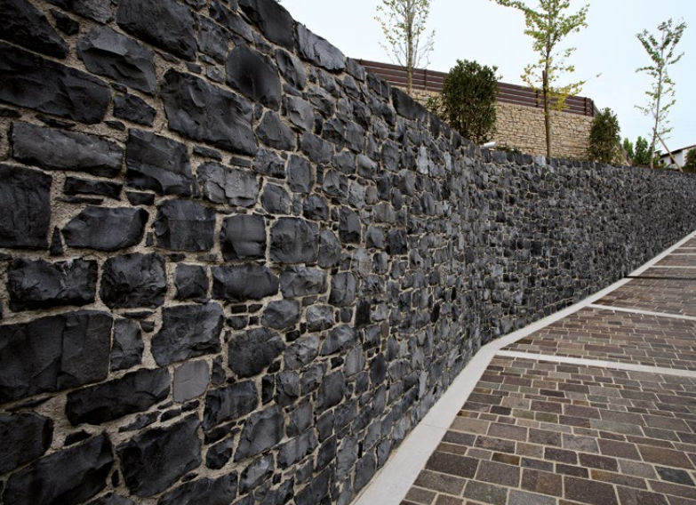 Black Stone Exterior Wall