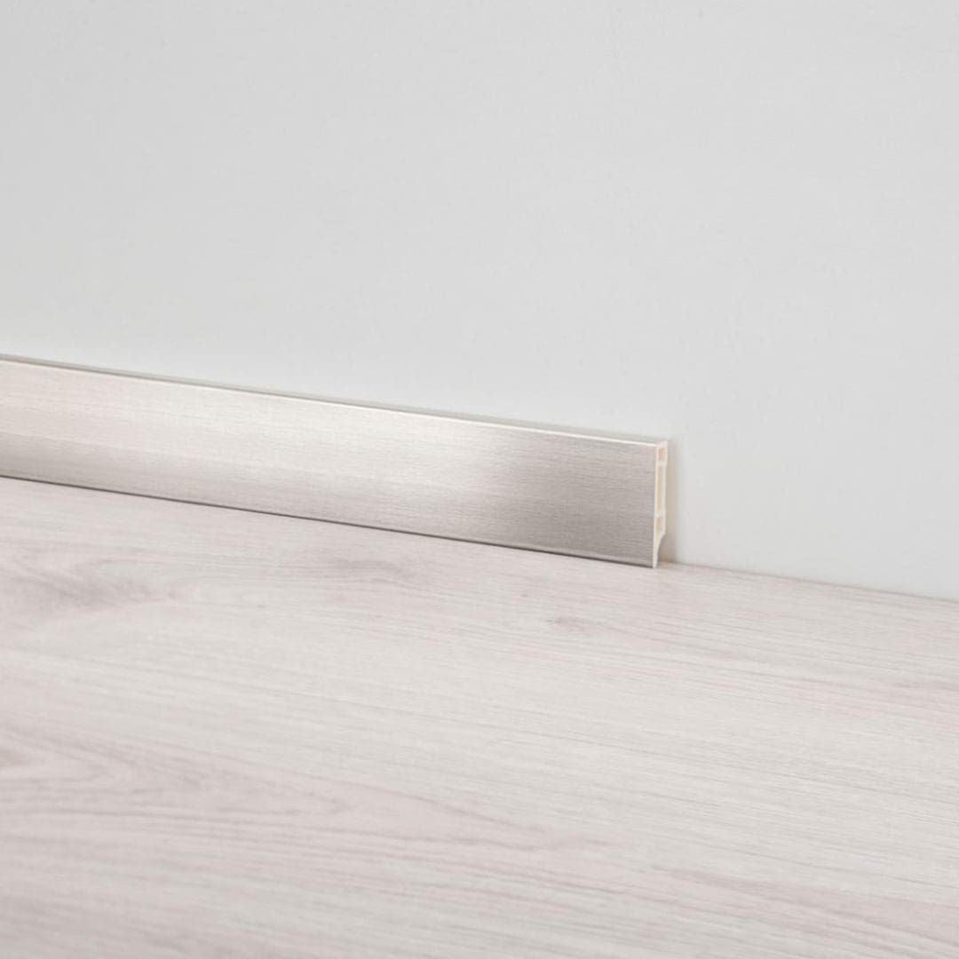 White baseboard - LINE 8612 - PROFILPAS - silver-colored / foam / ceramic