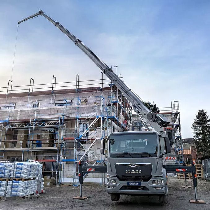 Truck-mounted crane - AK 46 - Böcker Maschinenwerke GmbH - telescopic / luffing jib / hydraulic