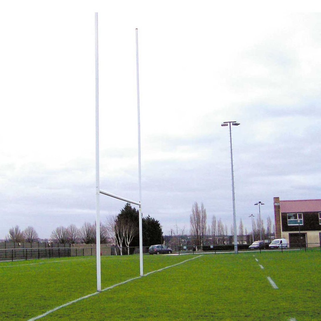 Socketed rugby post - S20112 - SODEX SPORT - aluminum / white / EN 16579