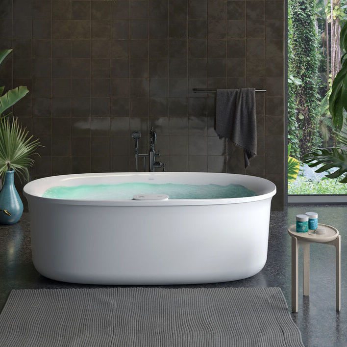 Oval bathtub - ARGA® - JACUZZI - freestanding / for homes / acrylic