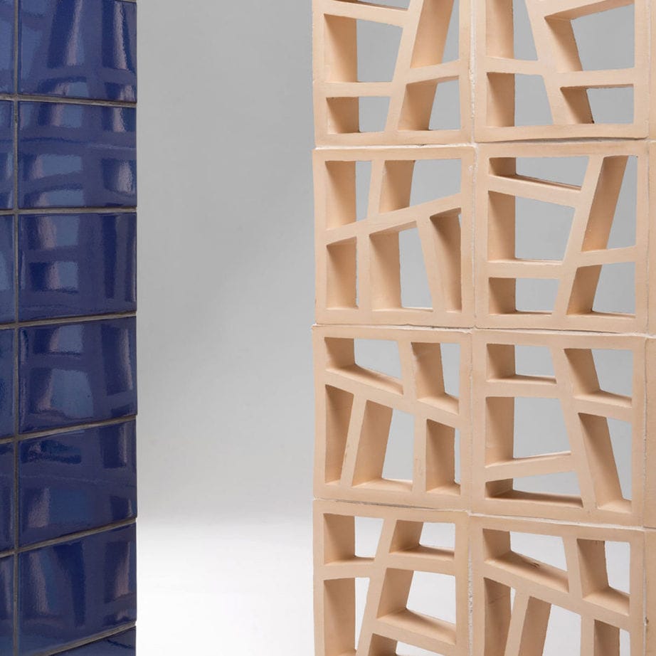 Ceramic screen wall - TRENCADÍS - CERAMICA FERRES - outdoor / indoor