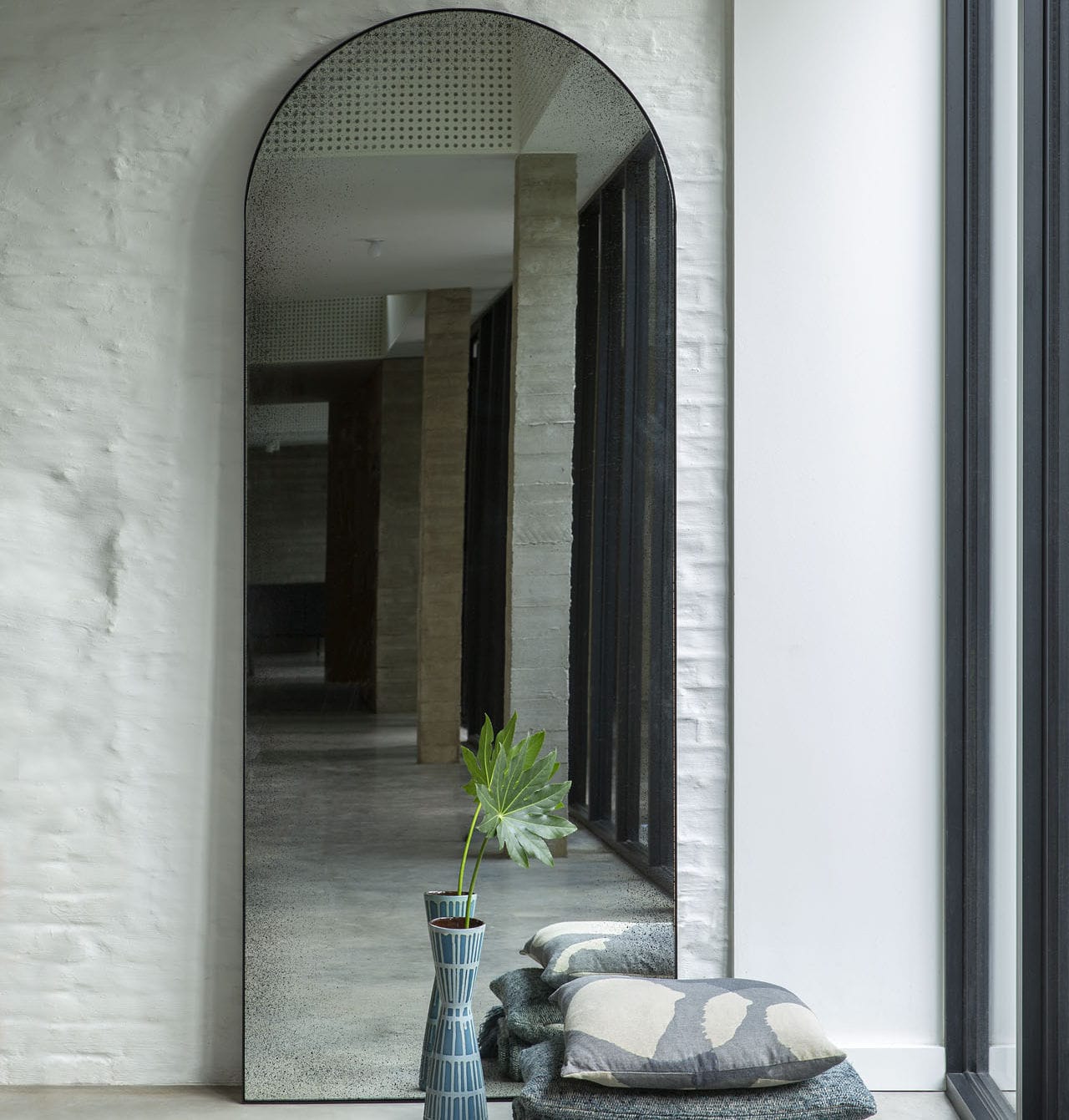 Free-standing mirror - CLEAR - ETHNICRAFT - contemporary / metal ...