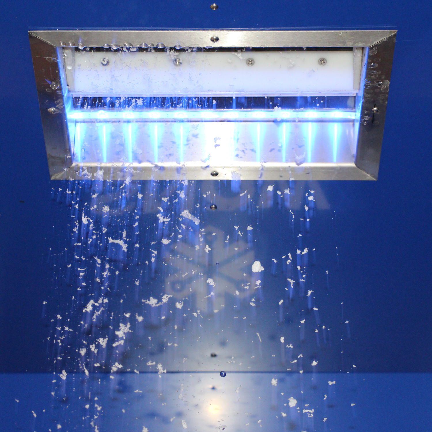 Snow shower head - SNOWFALL - SnowBOX GmbH - recessed ceiling ...