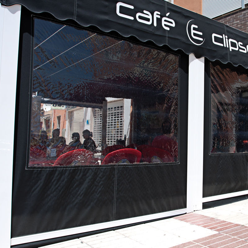 Vertical awning - WINDBREAK - Persax - manual / commercial / black