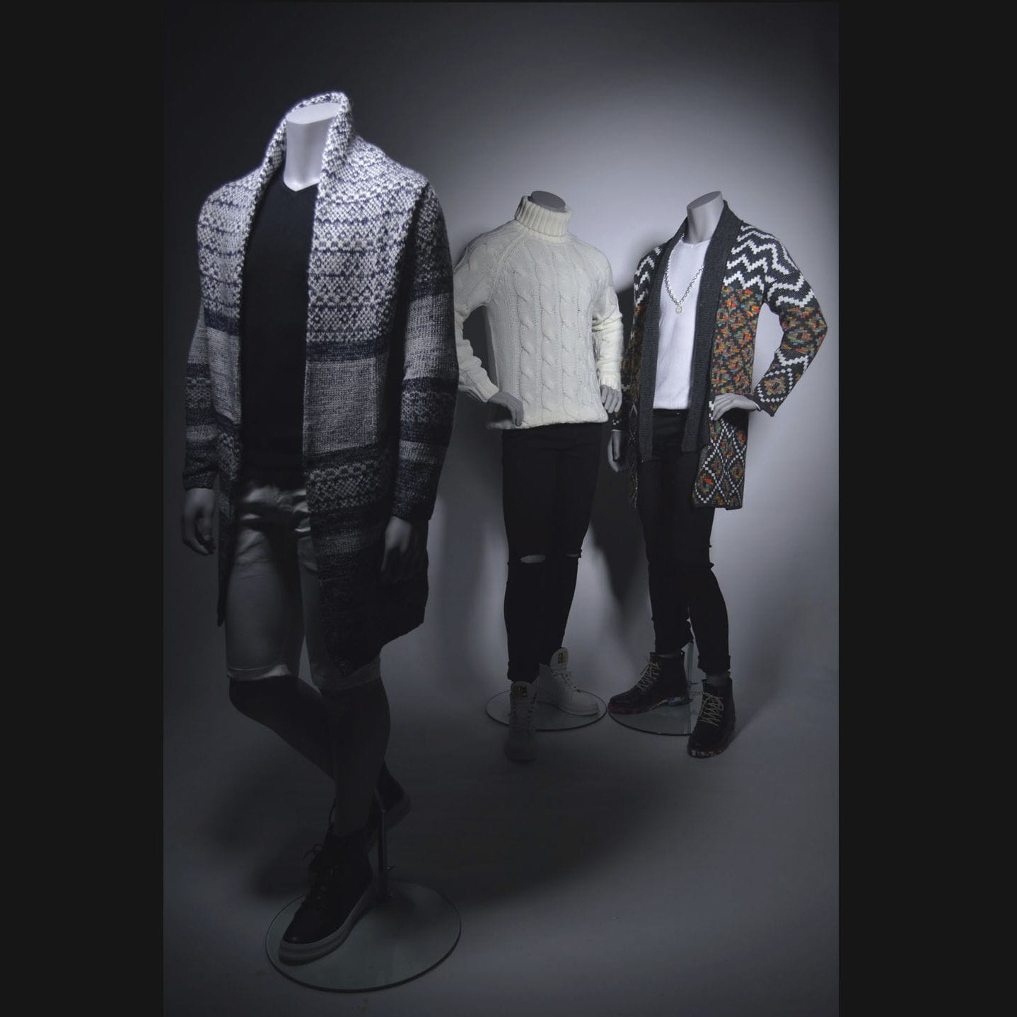 Male display mannequin - JOE - A2 MANNEQUIN - stylized / headless