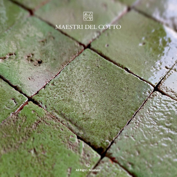 Terracotta tile - COTTO SMALTATO VERDE INVECCHIATO - MAESTRI DEL COTTO ...