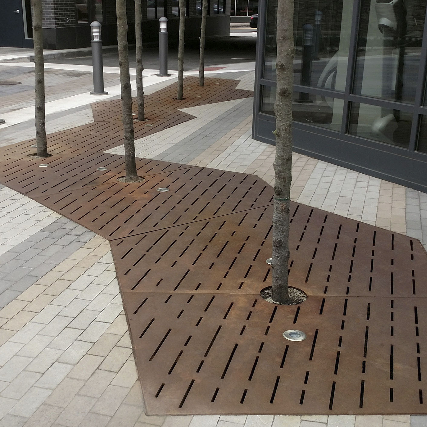 Other shapes tree grate - RAIN - IRON AGE DESIGNS - steel