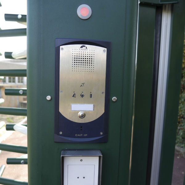 Buildings open to the public audio door intercom - Espacs - panel-mount ...