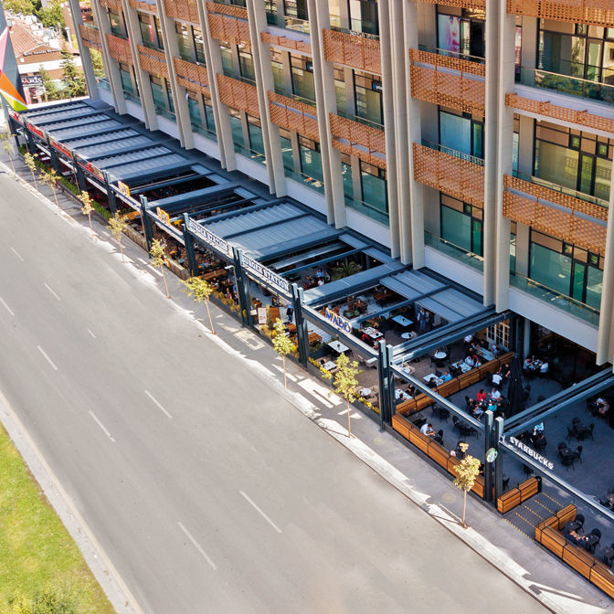 Self-supporting pergola - RUBY - BYART GROUP - wall-mounted / aluminum ...