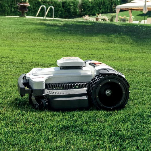 Robotic lawn mower - 4.36 Elite - Ambrogio Robot - battery-powered / for large areas