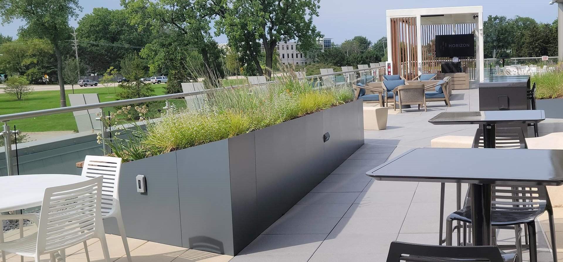 Metal planter - KITSAP - Tournesol SITEWORKS - stainless steel / steel ...