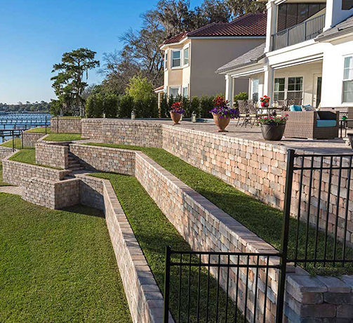 Solid concrete block - STONEGATE - PAVESTONE - for retaining walls ...
