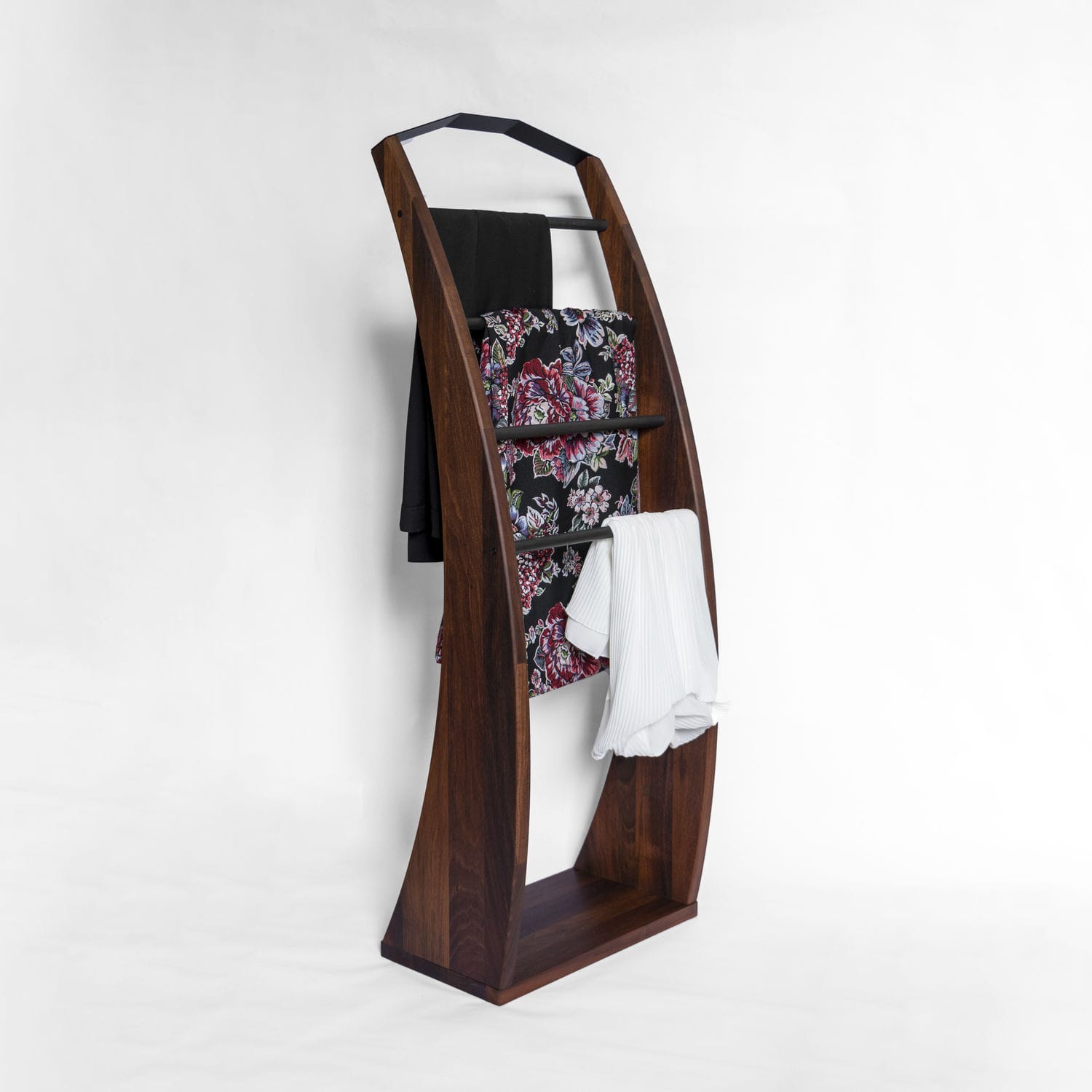 Walnut clothes rack - PLUTOO - WALNUT WOOD - 3S design - contemporary ...
