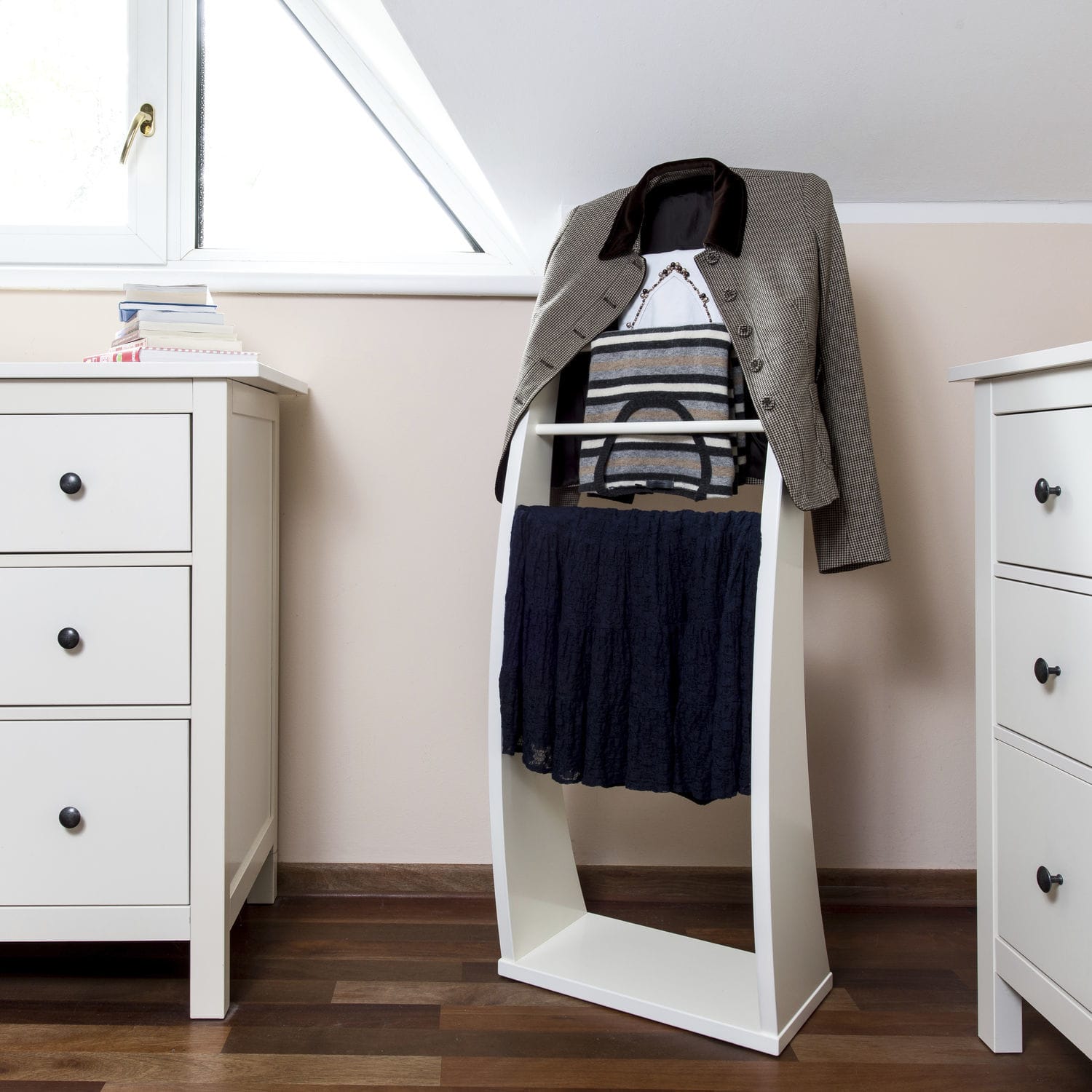 Floor-mounted valet stand - PLUTOO - WHITE - 3S design - powder-coated ...