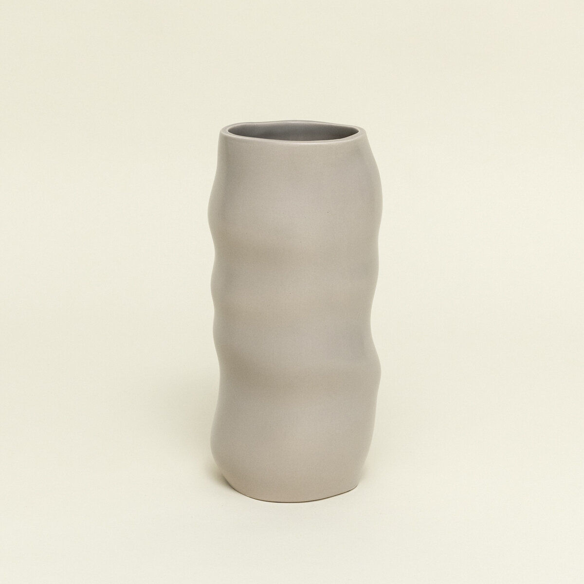 Contemporary vase - Blob - Studio H&K B.V. - porcelain stoneware ...