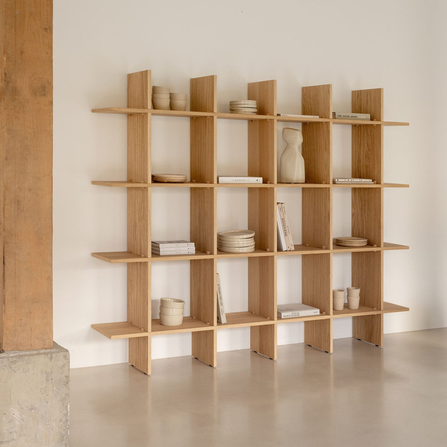 Contemporary shelf - 54 - Studio H&K B.V. - oak / living room / colorless