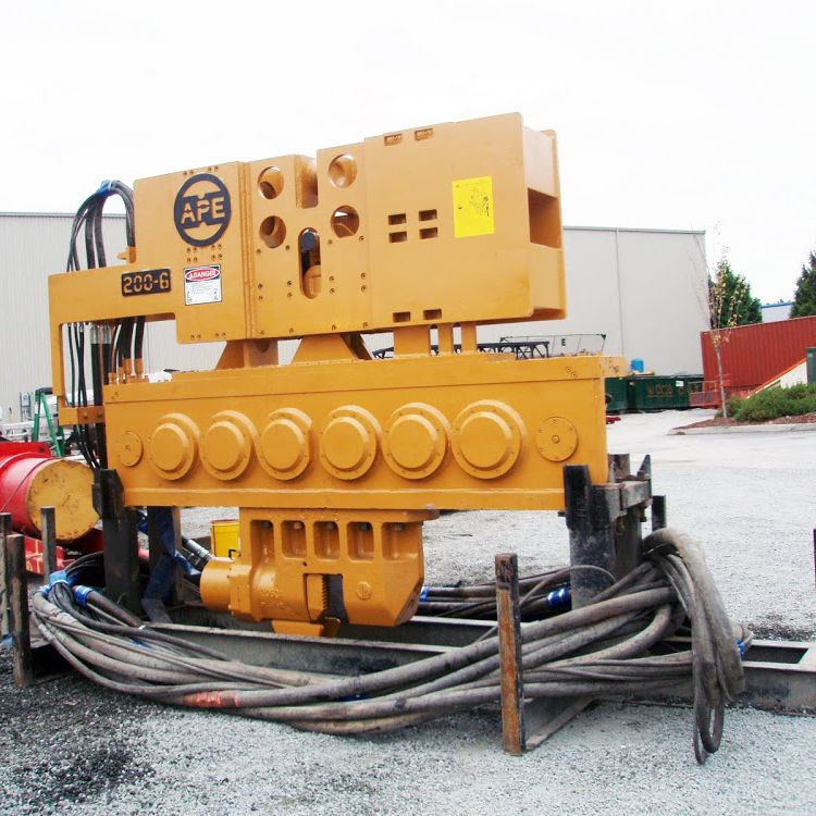 Pile driver - MODEL 200-6 - American Piledriving Equipment Inc.