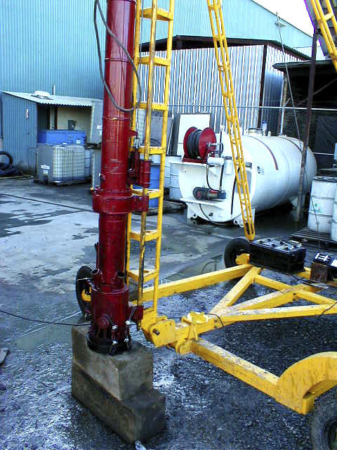 Diesel impact hammer - MODEL D1-42 - American Piledriving Equipment Inc.