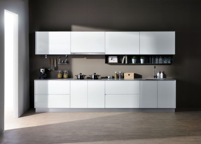 Contemporary kitchen - MOD 1 - Alustil - glass / quartz / aluminum