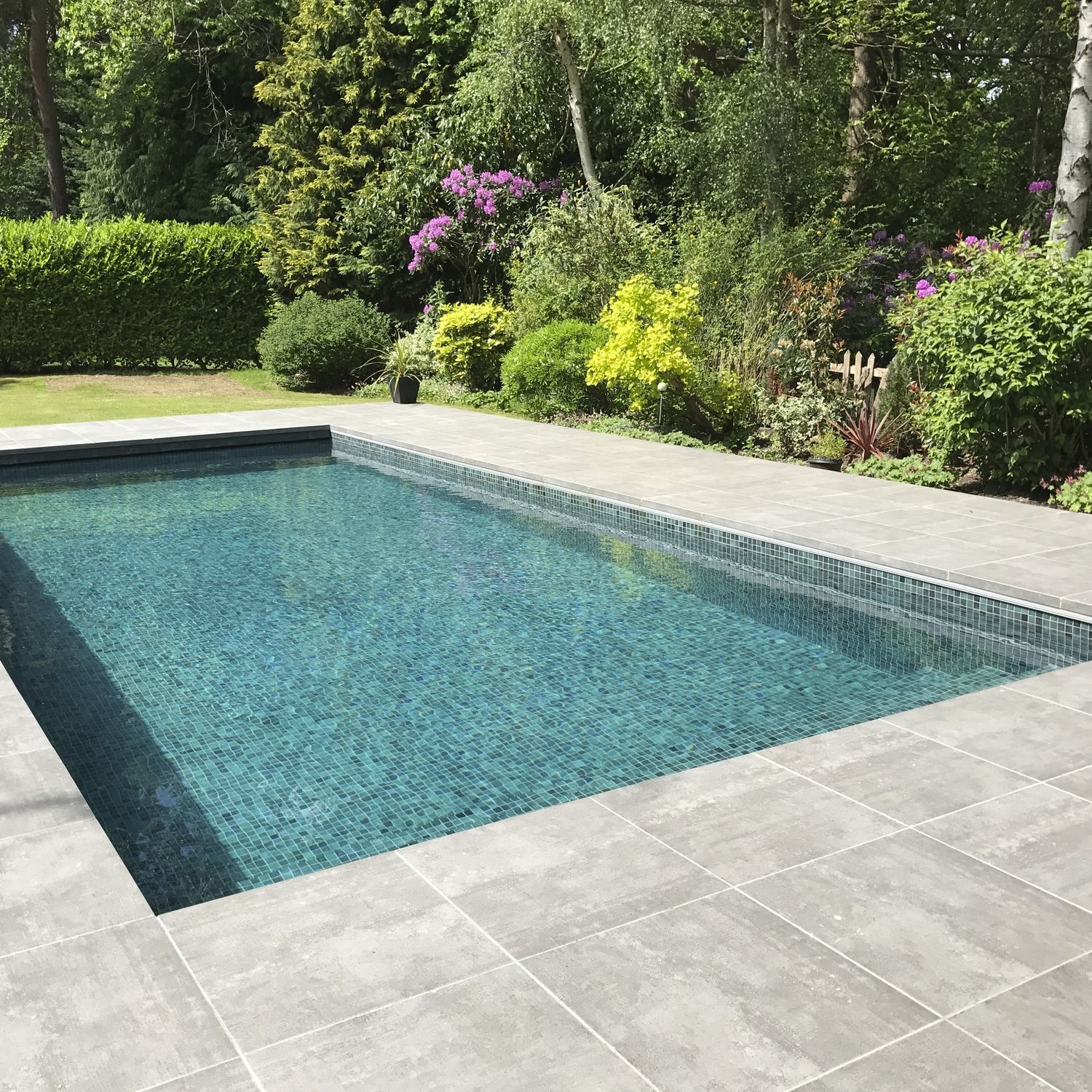 One-piece swimming pool - PARAMOUNT SPLIT - Tilestone Pools one piece ...