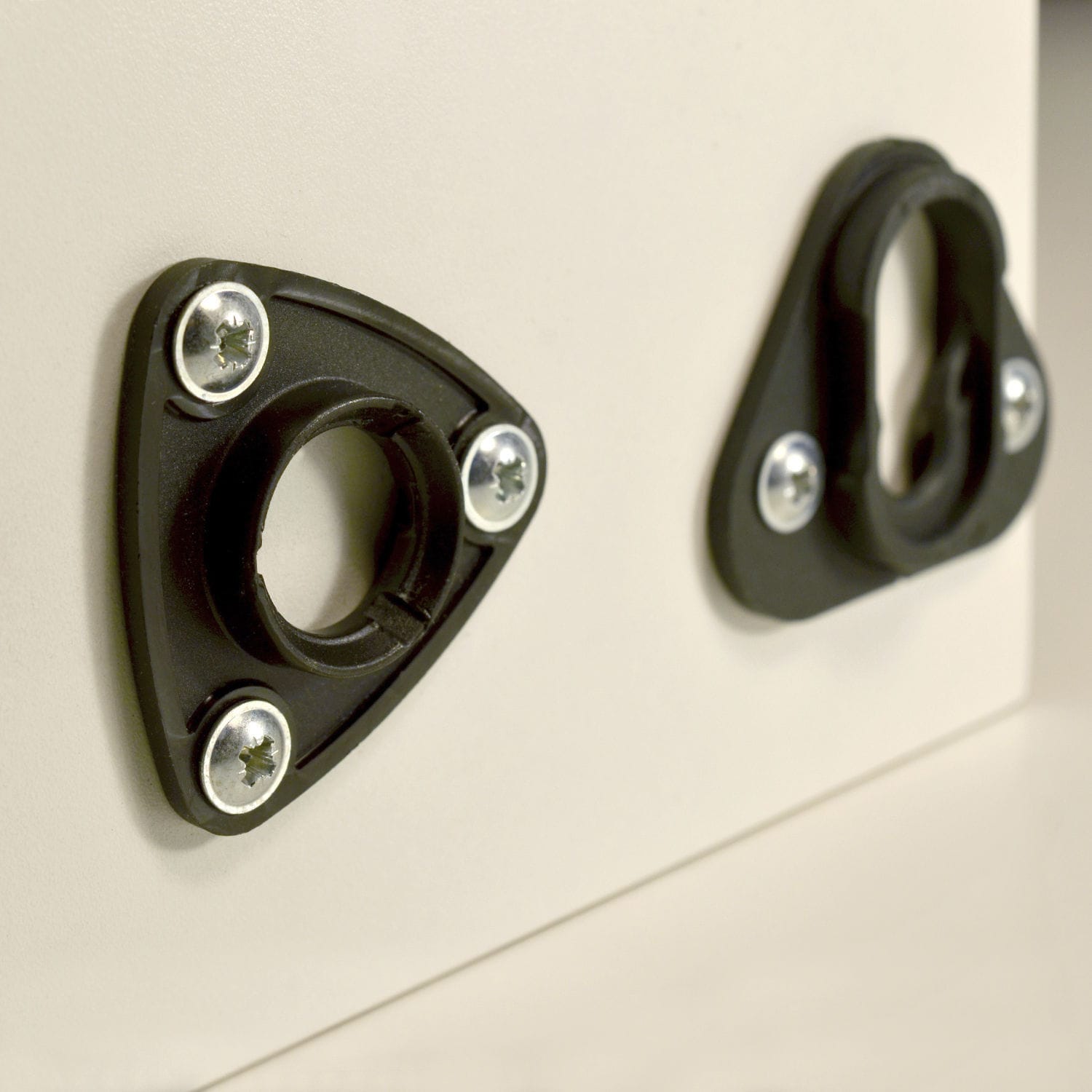 Polyethylene terephthalate fastening system - TYPE 3 - Buttonfix ...