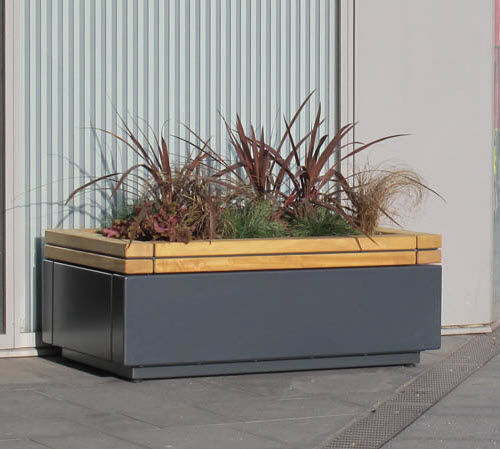 Iroko planter - RAILROAD - Furnitubes - powder-coated steel / GRP ...