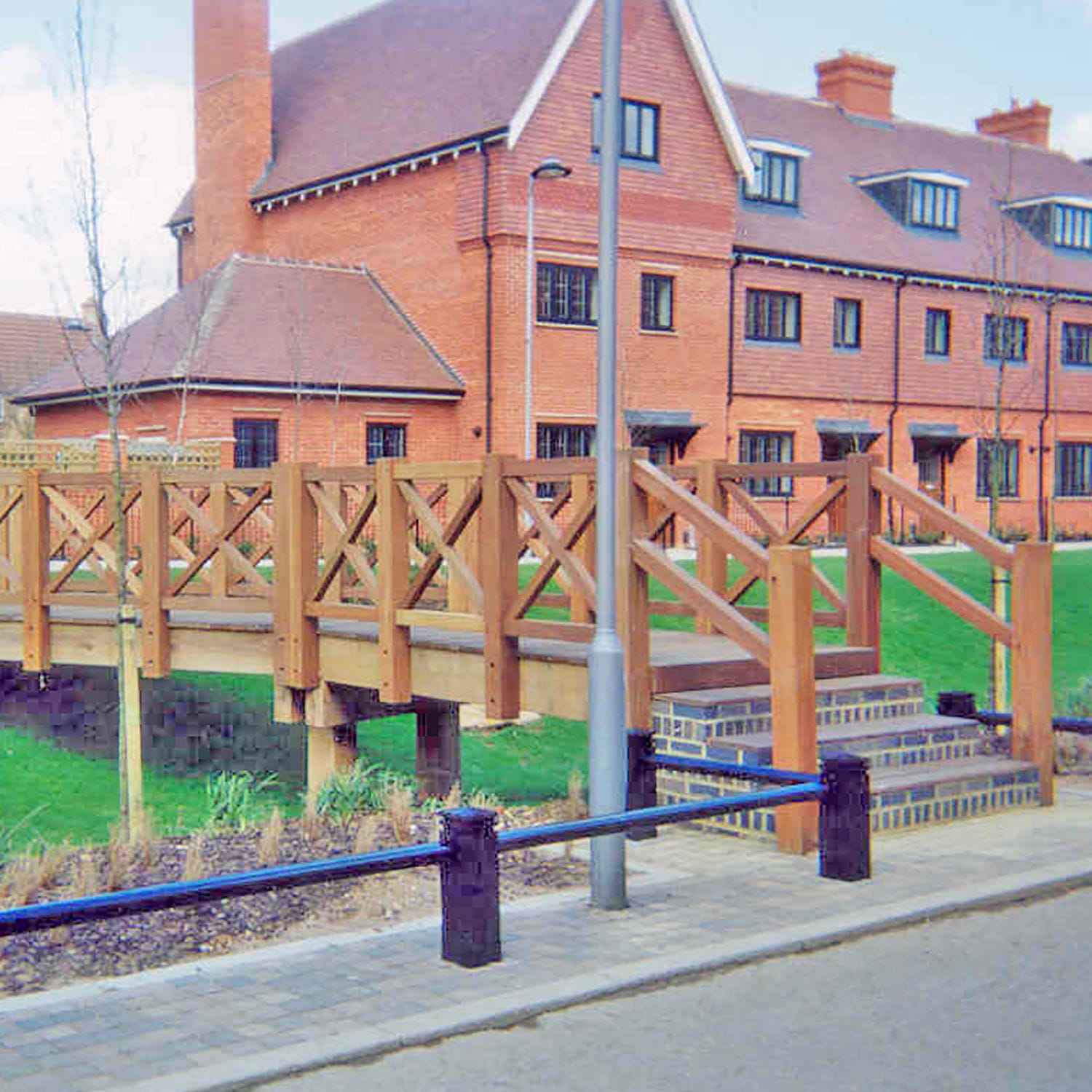 Wooden bridge - CROSS-BRACED - Woodscape. - beam / pedestrian