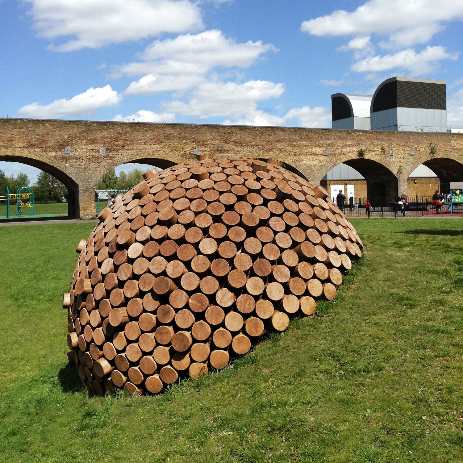 Wooden sculpture - Woodscape. - outdoor / garden / for public space